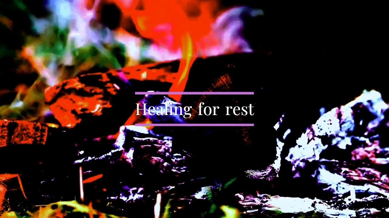 살짝 비가 내린 후 장작 타는 소리가 기분 좋은 주말 ㅣ 힐링 ㅣ 자연의 소리 - YouTube