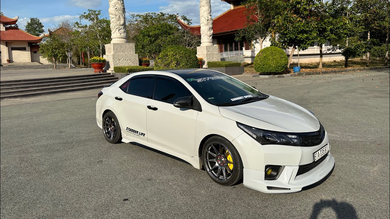 Corolla Altis 2016 Độ Bình Dương - YouTube