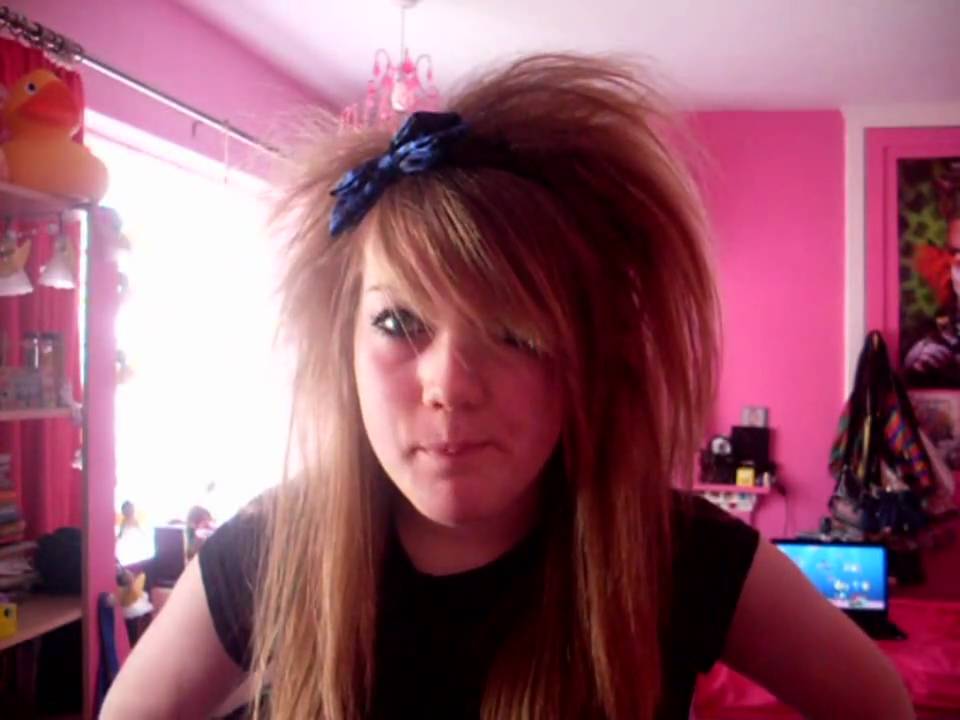 Tuesday and Abi's emo? - YouTube