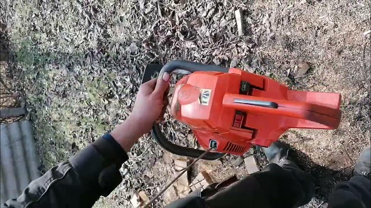 15 Years Old Husqvarna 137 Chainsaw Cold Start - Bob The Tool Man - YouTube