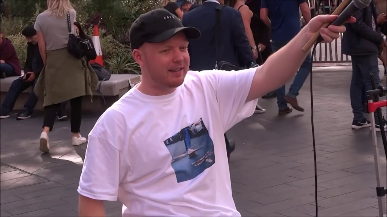 BEATBOXING, STREET PERFORMANCE IN LONDON, BEATBOX, 6 SOUNDS AT THE SAME ...