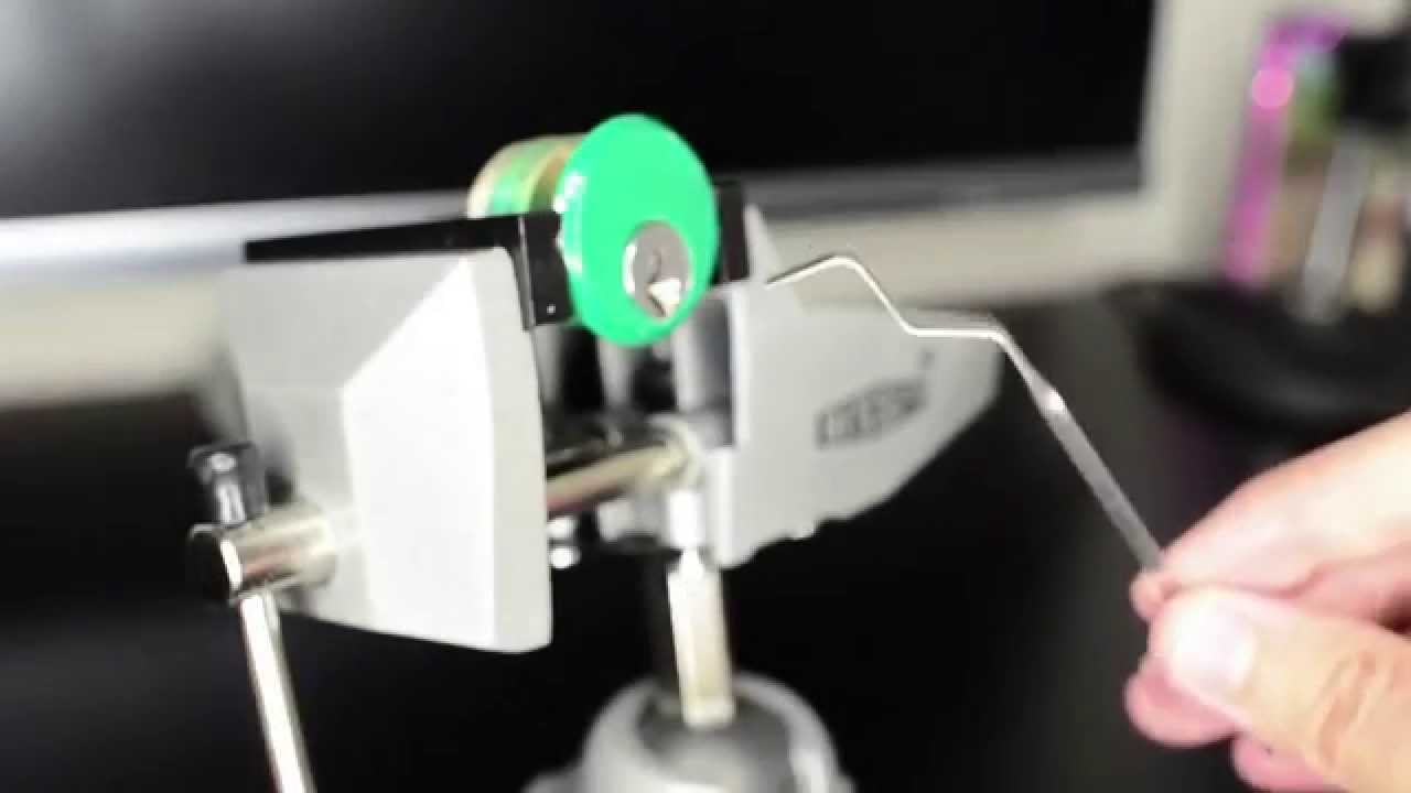 Southord tools & 2.5 second mortise lock pick - YouTube
