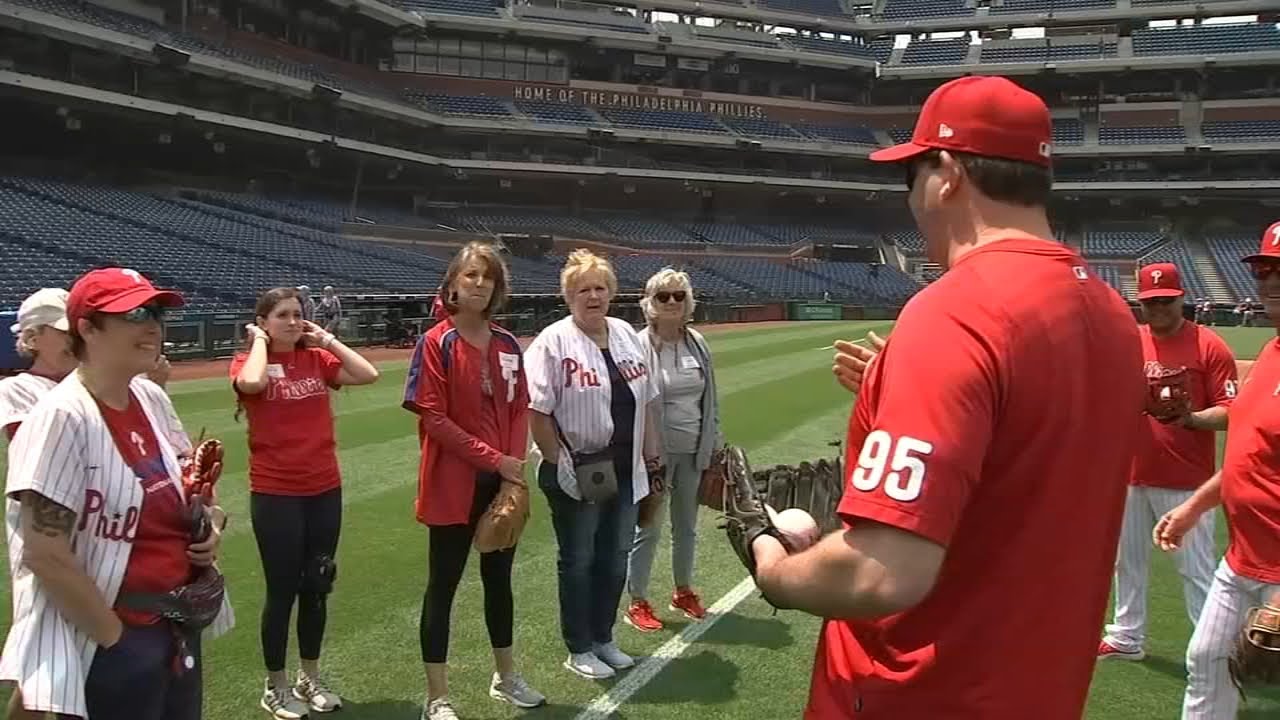 Behind the Diamond: Phillies host baseball clinic for women - YouTube