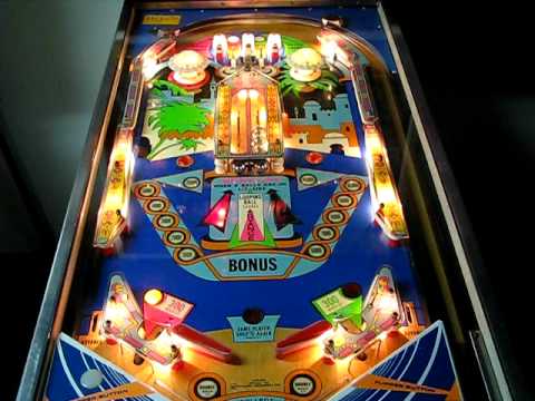 Williams Darling Pinball Machine - YouTube