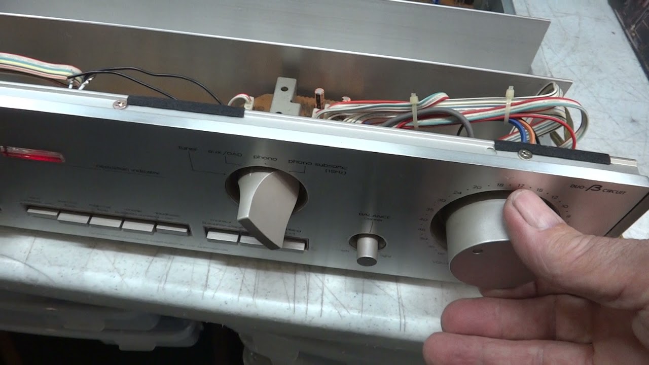 Testing Luxman L-200 Integrated Amplifier - Vintage - YouTube