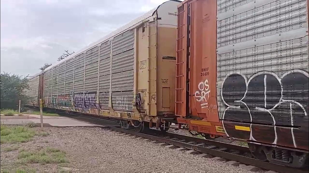 Directo Empalme Guadalajara FXE 4690 Rumbo Sur - YouTube