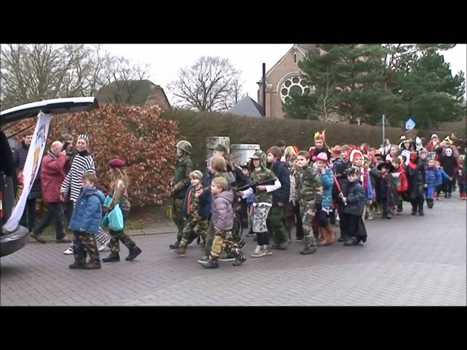 Carnavalstoet basisschool Toermalijn Olen 2016 - YouTube