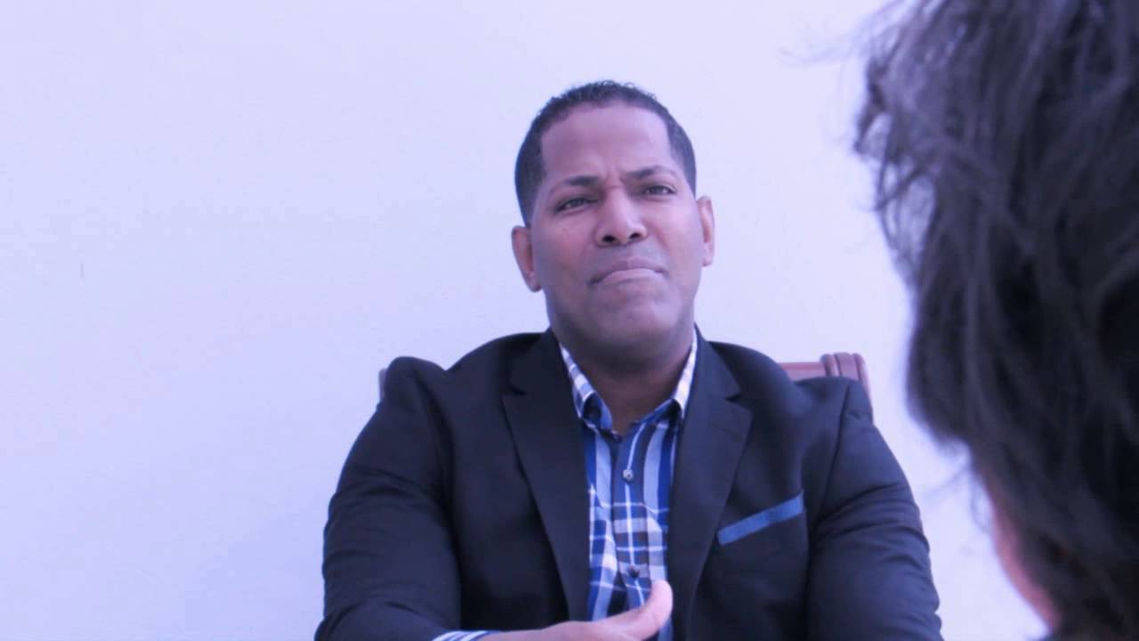 Entrevista completa a Edwin Mejia - YouTube