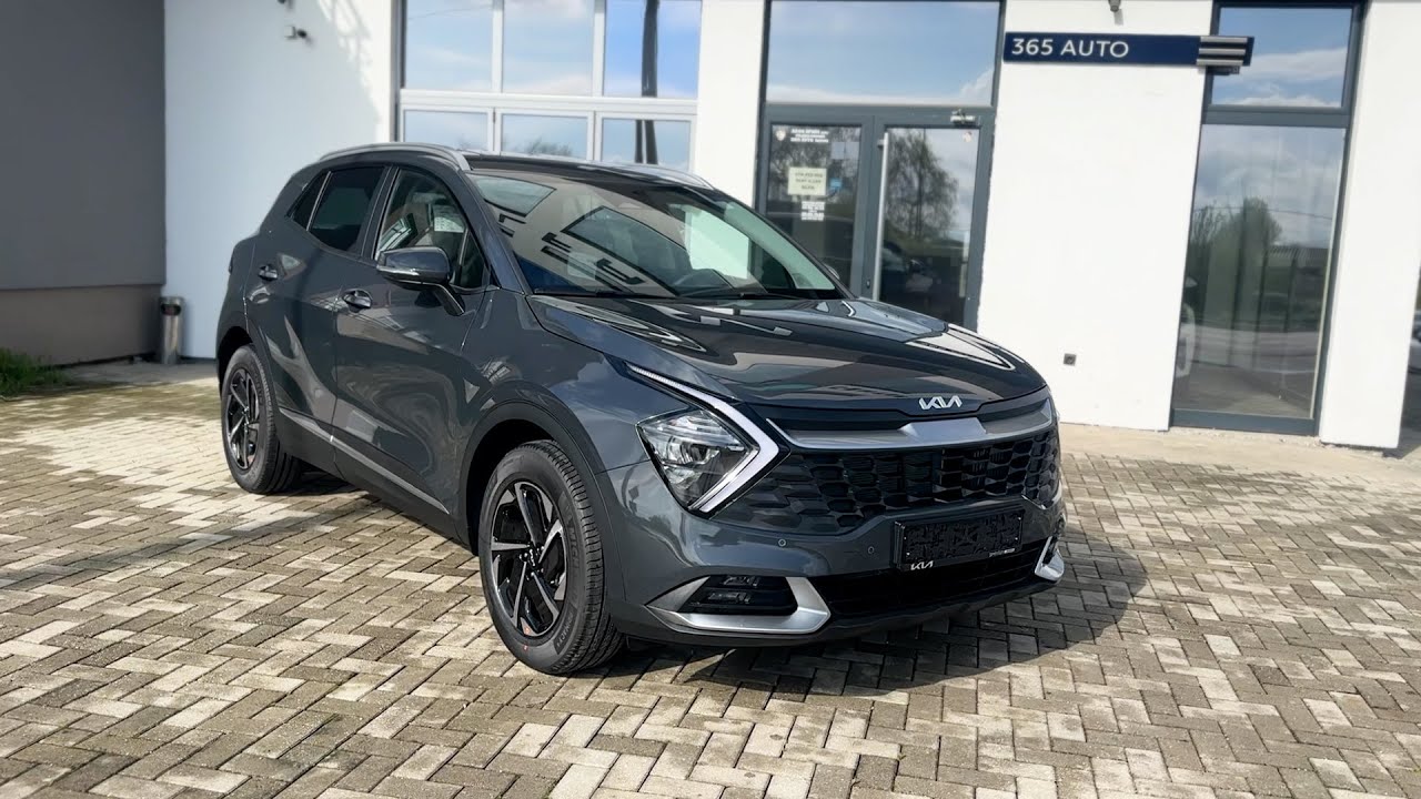 NEW KIA Sportage 2025 Showroom - Dark Penta Metal - YouTube