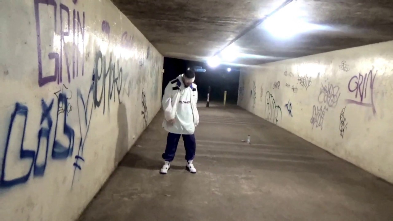 Shazz - R&B singer (Official Video) - YouTube