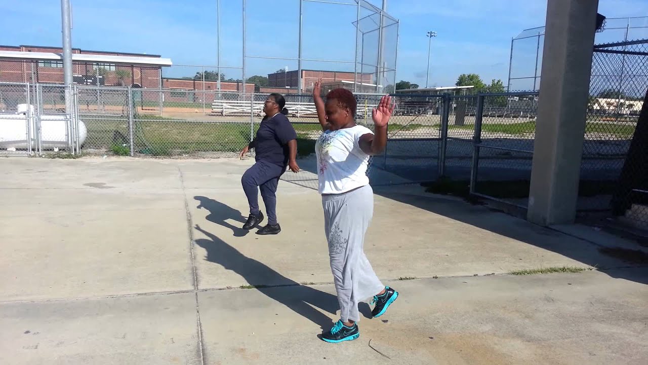 Morning Workout switch kicks - YouTube