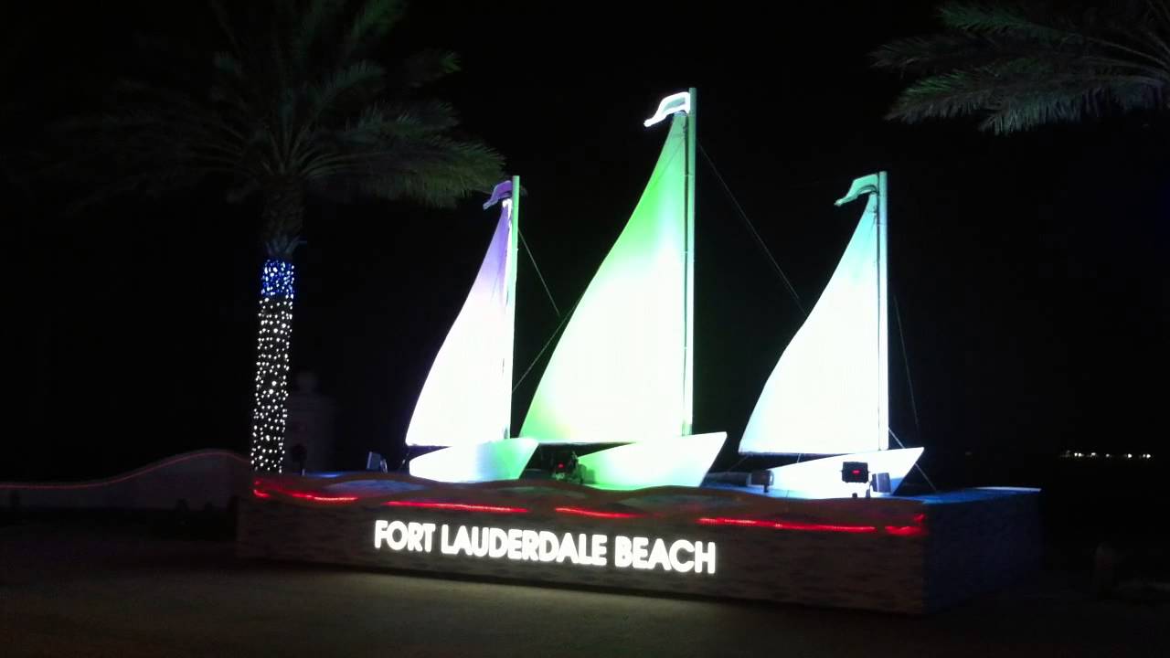 2014 Fort Lauderdale Animated Sailboat Display - YouTube
