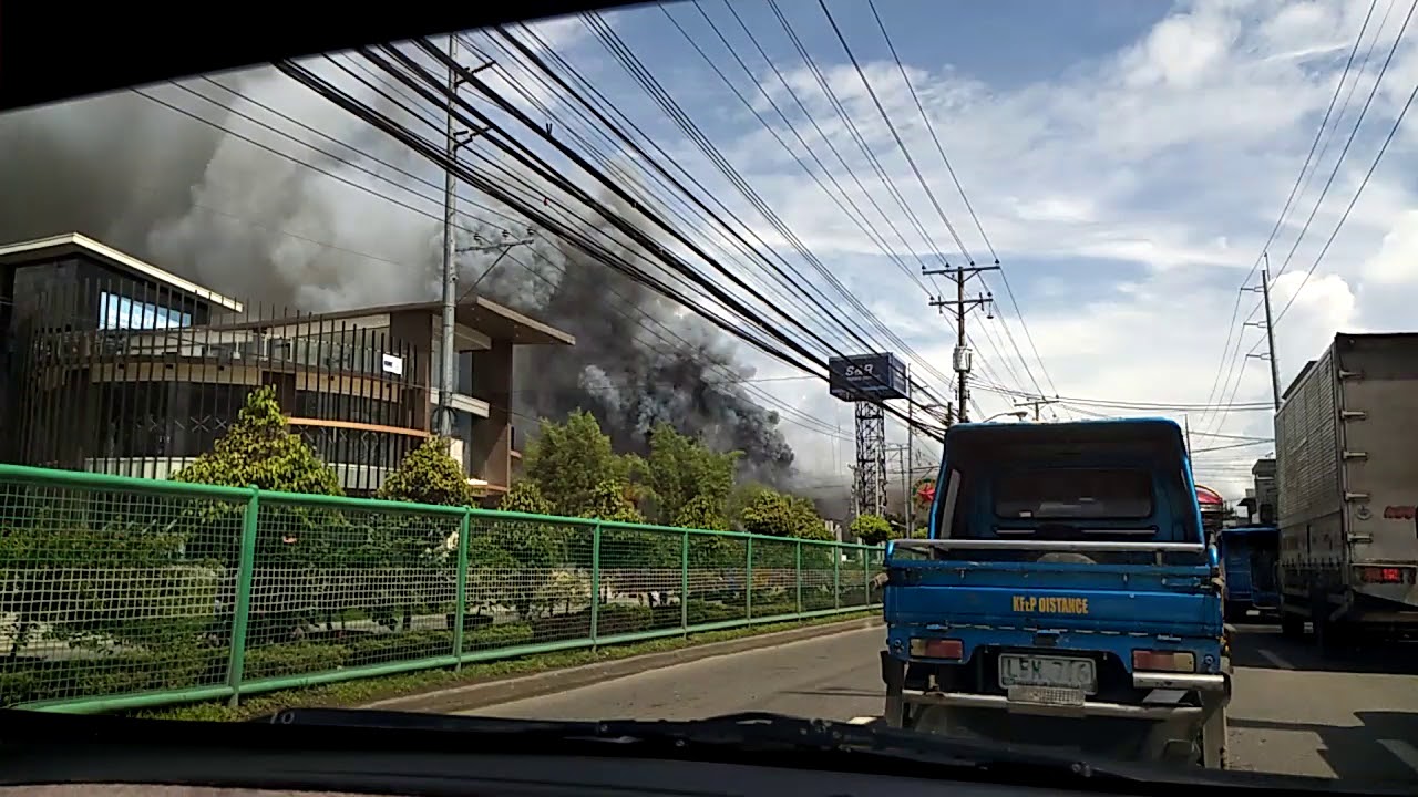 NCCC MALL,DAVAO..IS IN FIRE - YouTube
