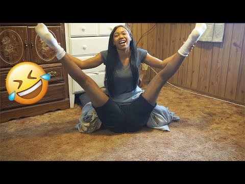 NOT MY LEGS CHALLENGE (FUNNIEST VIDEO EVERR)