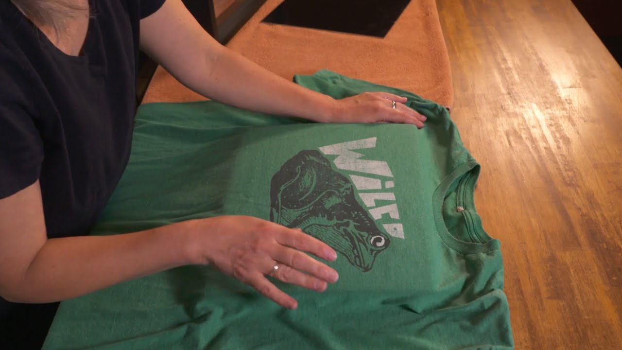 How to Frame a Tee Shirt in 30 Seconds or Less with the Shart® T-Shirt ...