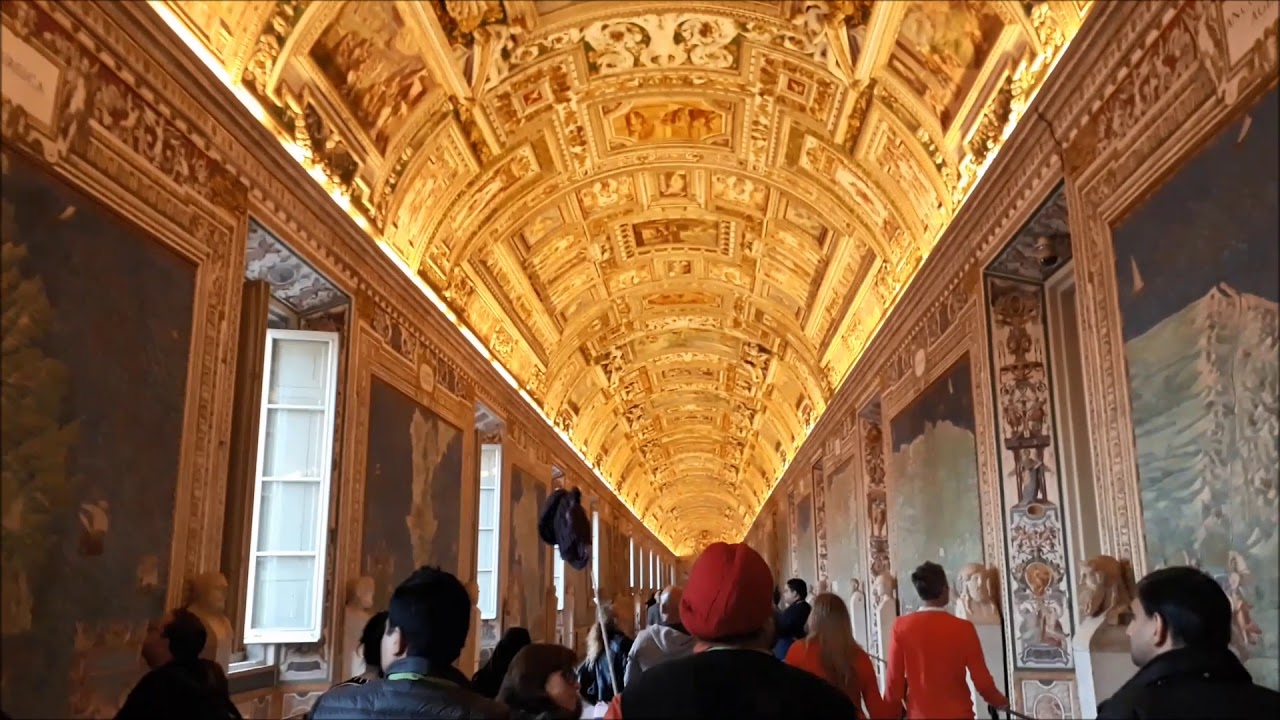 The most beautiful hallway in the world - Vatican City Gallery of Maps ...