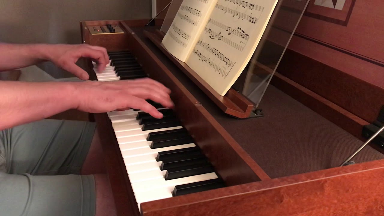 J.S. Bach - Prelude in D minor. BWV 926 - YouTube
