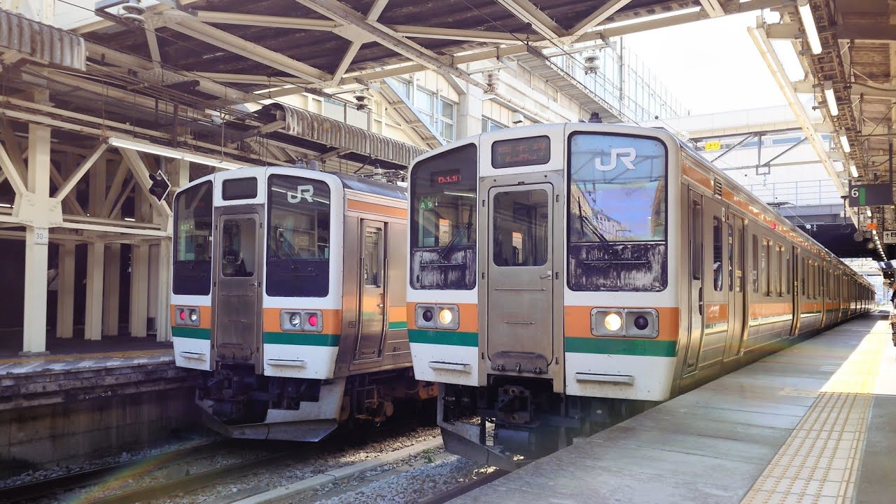 211系両毛線普通伊勢崎行き高崎駅出発 Series 211 Ryomo Line Local Service for Isesaki ...