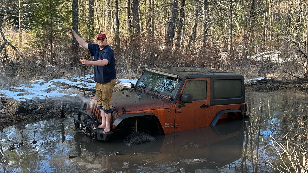 Early spring offroading, jeep wrangler - YouTube