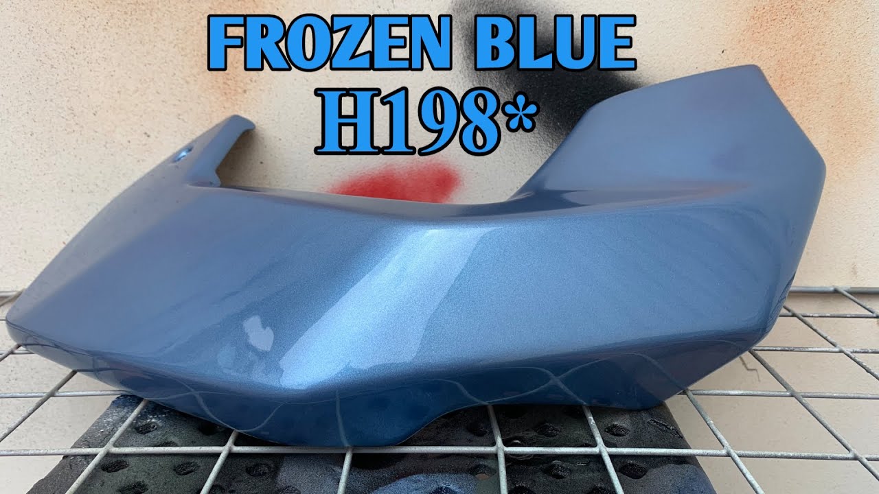 How to Spray Samurai Paint Frozen Blue H198* - YouTube
