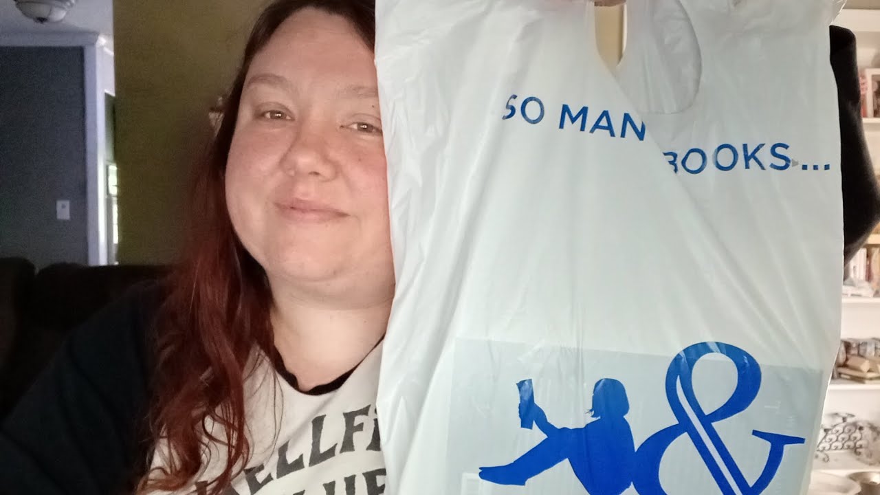 Monday Morning Book Haul - YouTube