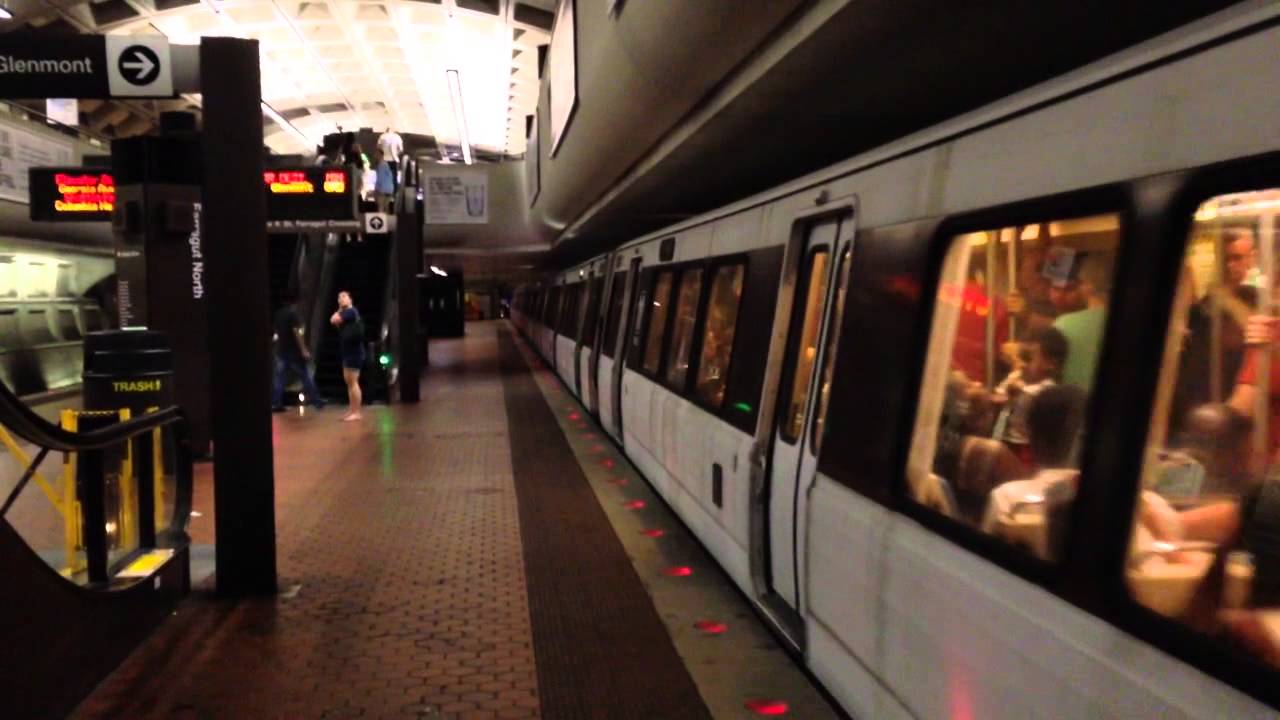WMATA Metrorail Red Line 8 Car Train of Breda 3000, Rohr 1000 & Alstom ...