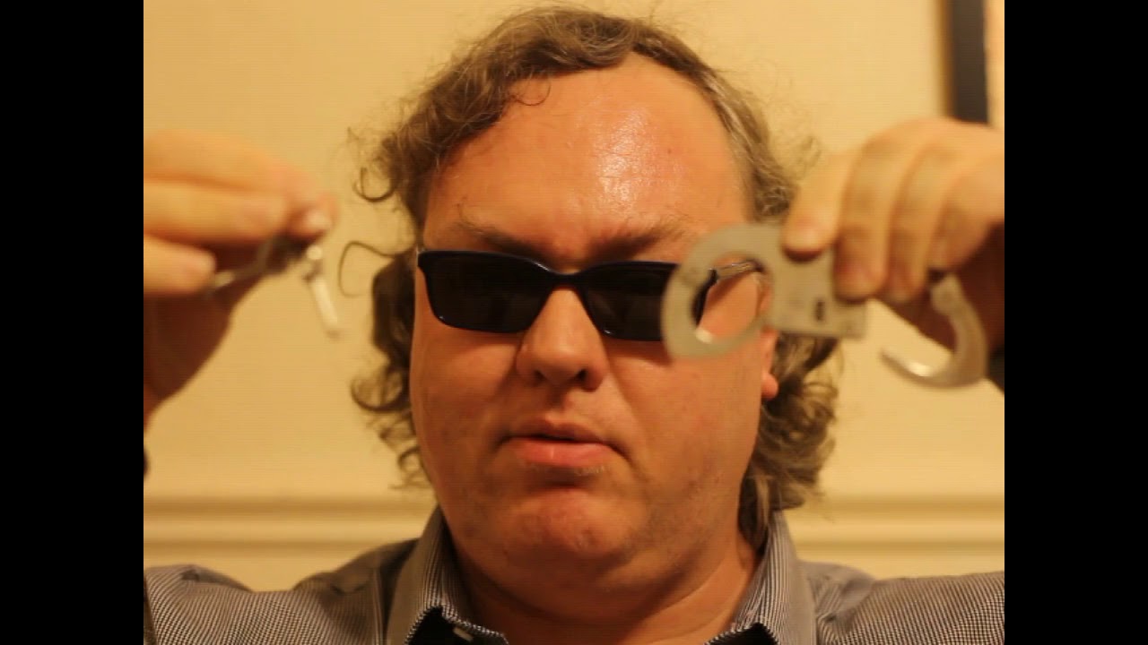 S Rob- Occult escapology hell magick - YouTube