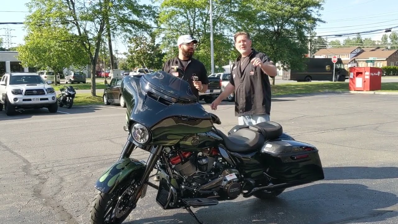 Envious Green CVO - YouTube