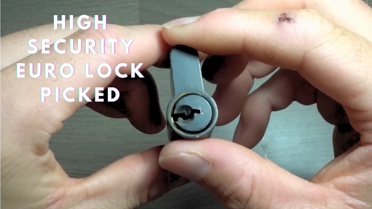 [23] High security euro lock picked (black) - YouTube