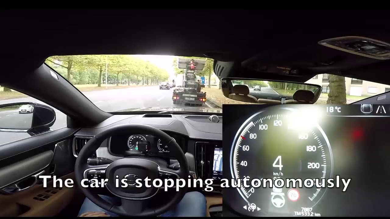 Test Drive — Volvo Pilot Assist S90) - YouTube