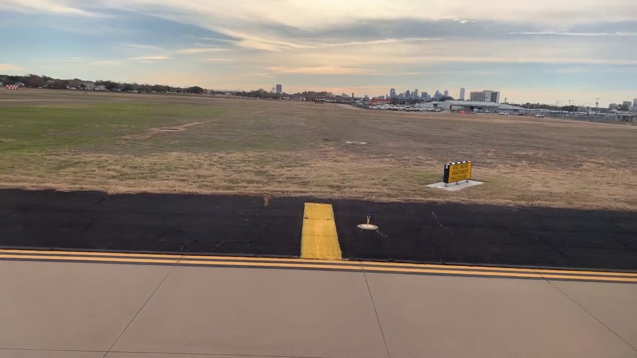 Southwest Airlines flight 931 takeoff from Dallas, Boeing 737-800 - YouTube