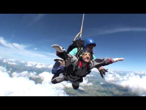 Tandem Skydive @ Hinton Skydive Centre Ltd - YouTube