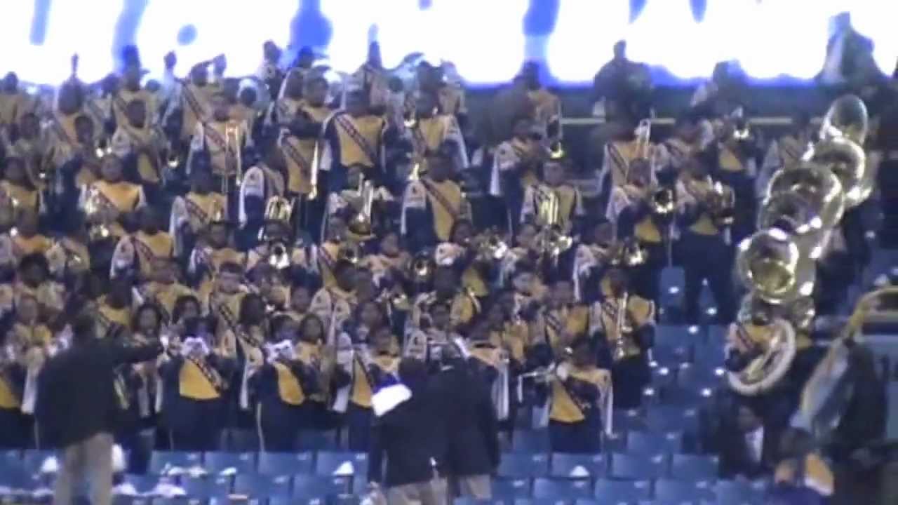 LLI Allstar Band Crankin in Florida MLK BOTB 2012 - YouTube