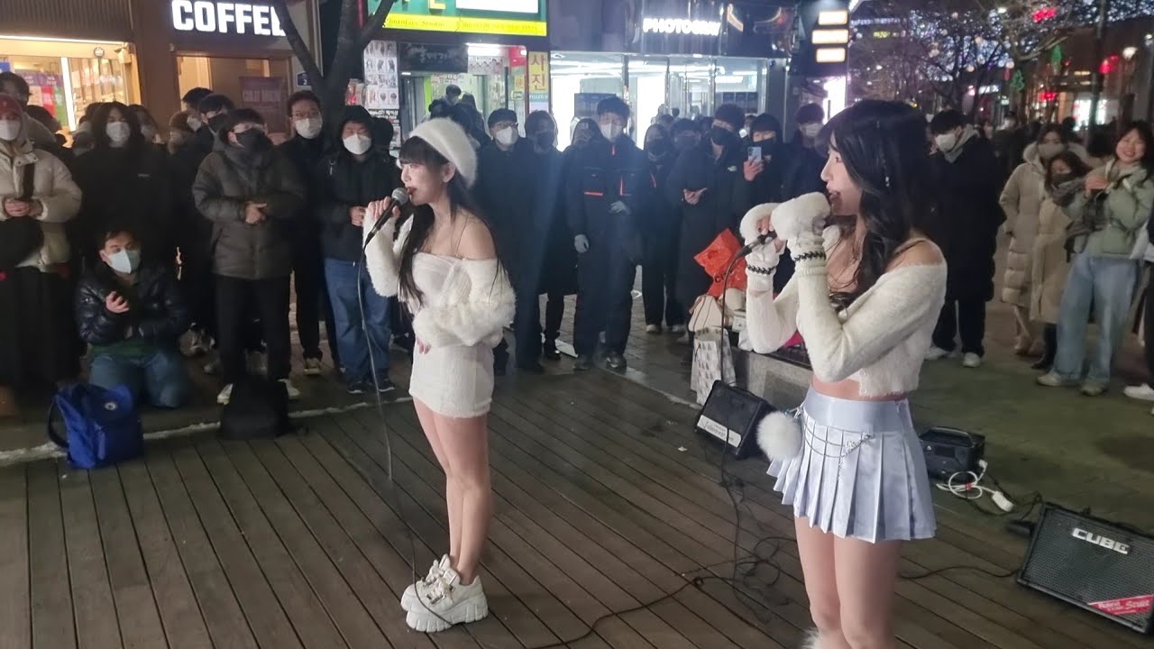 221224 스타후르츠 Star Fruits 크리스마스 버스킹 Christmas busking 직캠fancam @신촌 ...