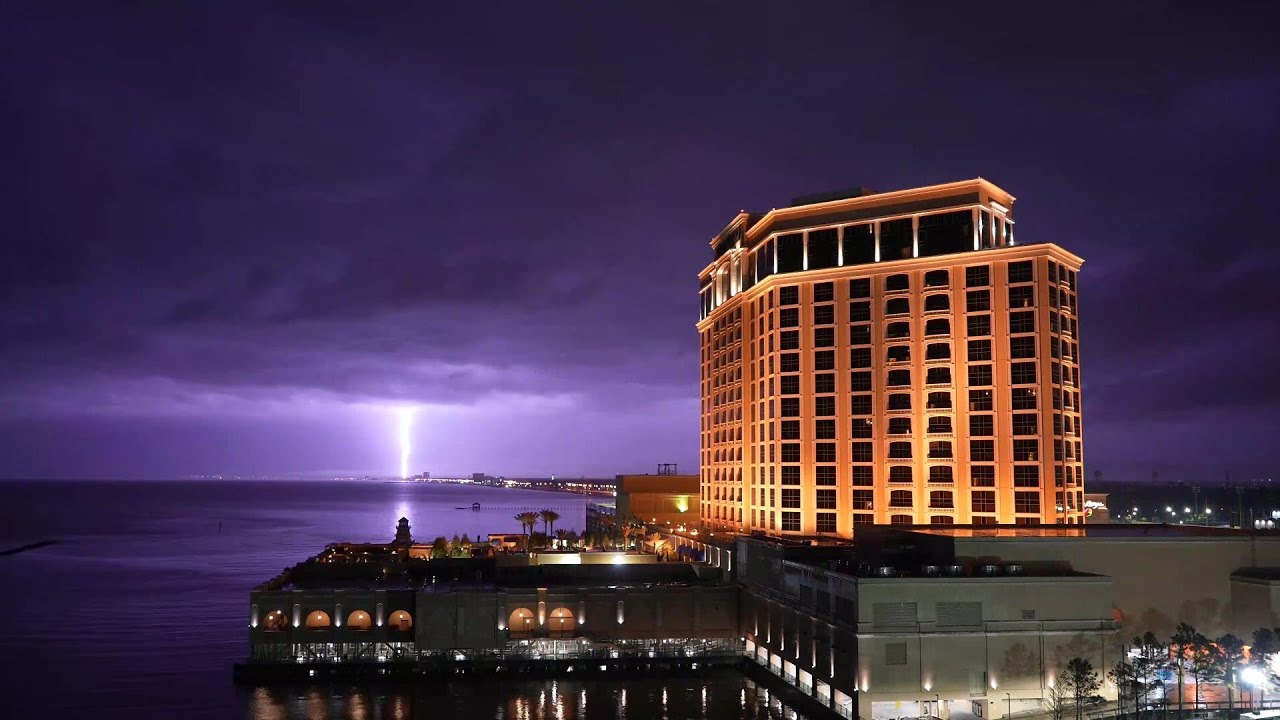 4-15-2021 Biloxi, MS - Overnight Severe Storms - Prolific Cloud to ...