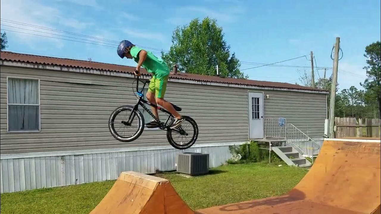 Bmx clip - YouTube