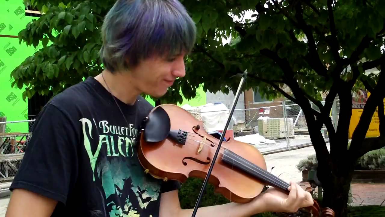 Robbie Mann playing Rag Time Annie - YouTube