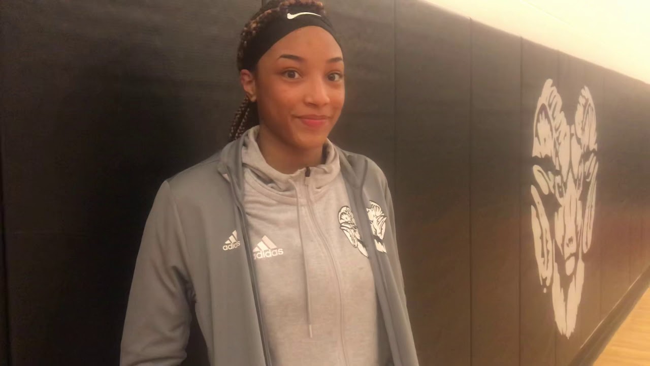 Whitehall-Yearling’s Alexia Mobley - YouTube