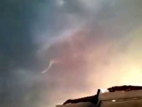 Dineo In South Africa The Flying Snake "Turns Around" - YouTube