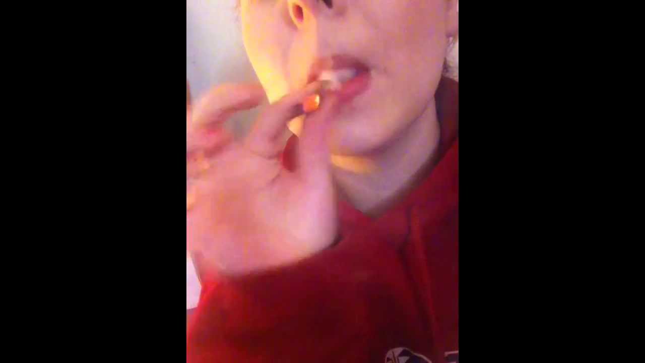 Perfect french inhale! - YouTube