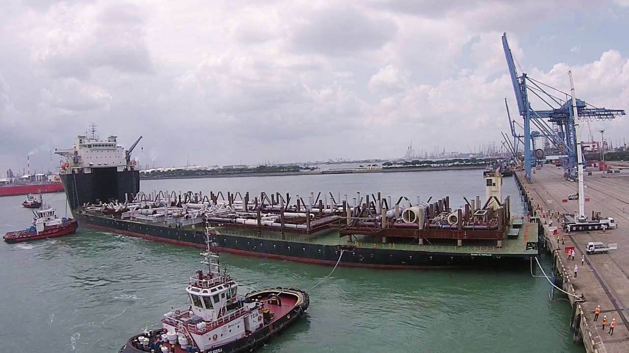 Jurong Port Red Zed 1 - YouTube