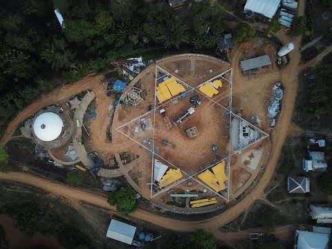 Etapa Final da Obra da Igreja Matriz do Santo Daime no Céu do Mapiá ...