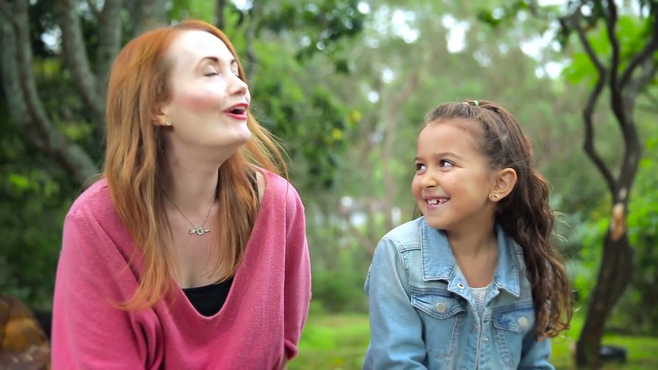 Gemma Kaye - Presenter - Corporate - Dream Foundation - YouTube