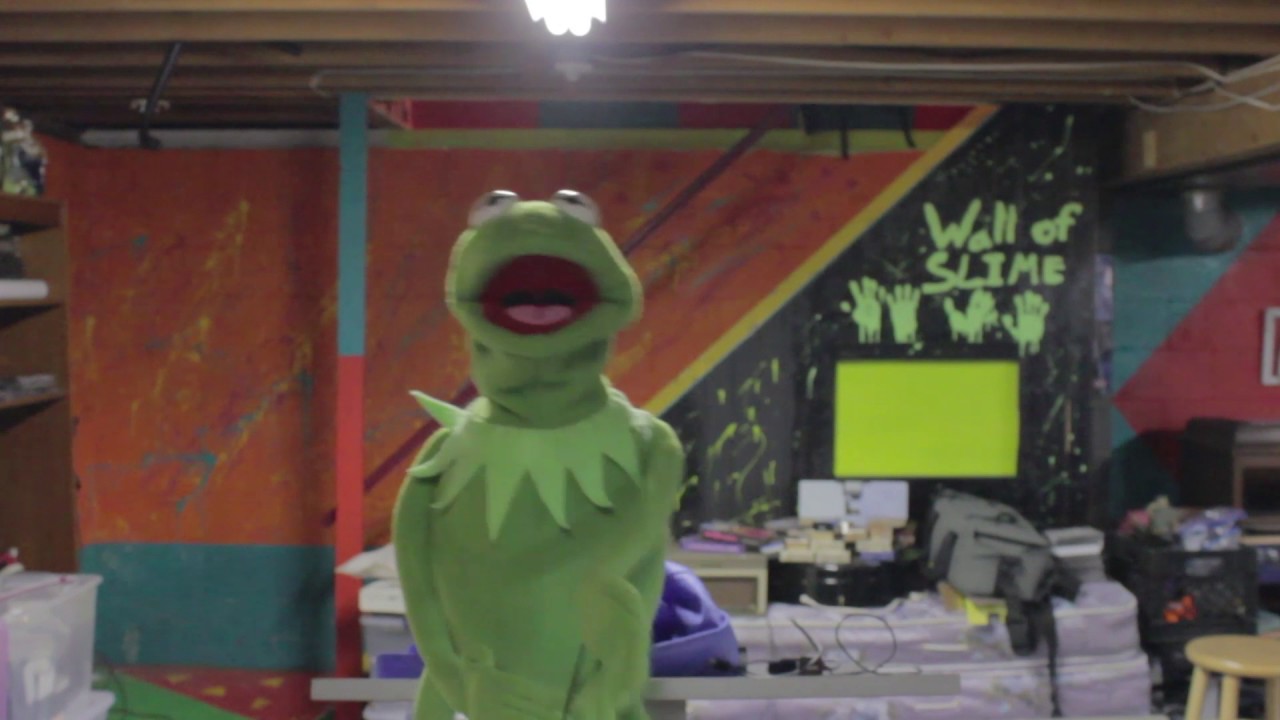 Temporary-voiced Kermit Sings Do-op Hop - YouTube