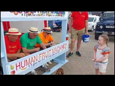 Human Fruit Machine - YouTube