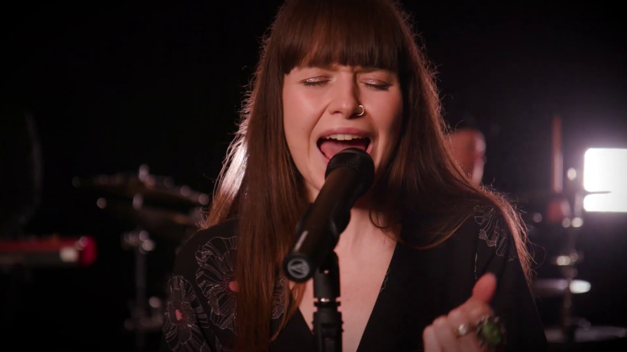 Groove Junction Band ft. Amber Ferraro - YouTube