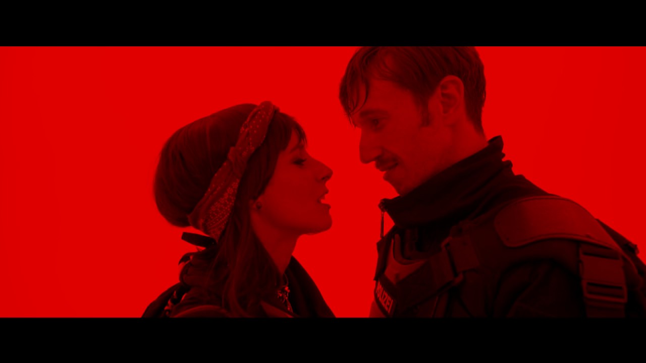 Moop Mama - Molotow (official video) - YouTube