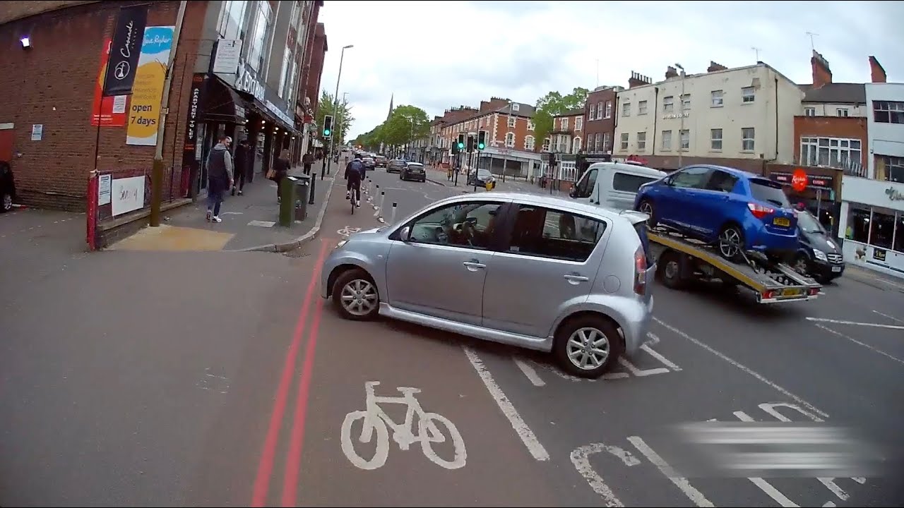 Left Hook Across Cycle Lane - Driver re-training course taken and ...