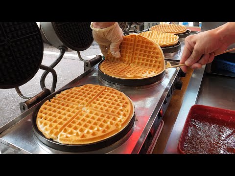 meyveli kremalı waffle - kore sokak yemeği