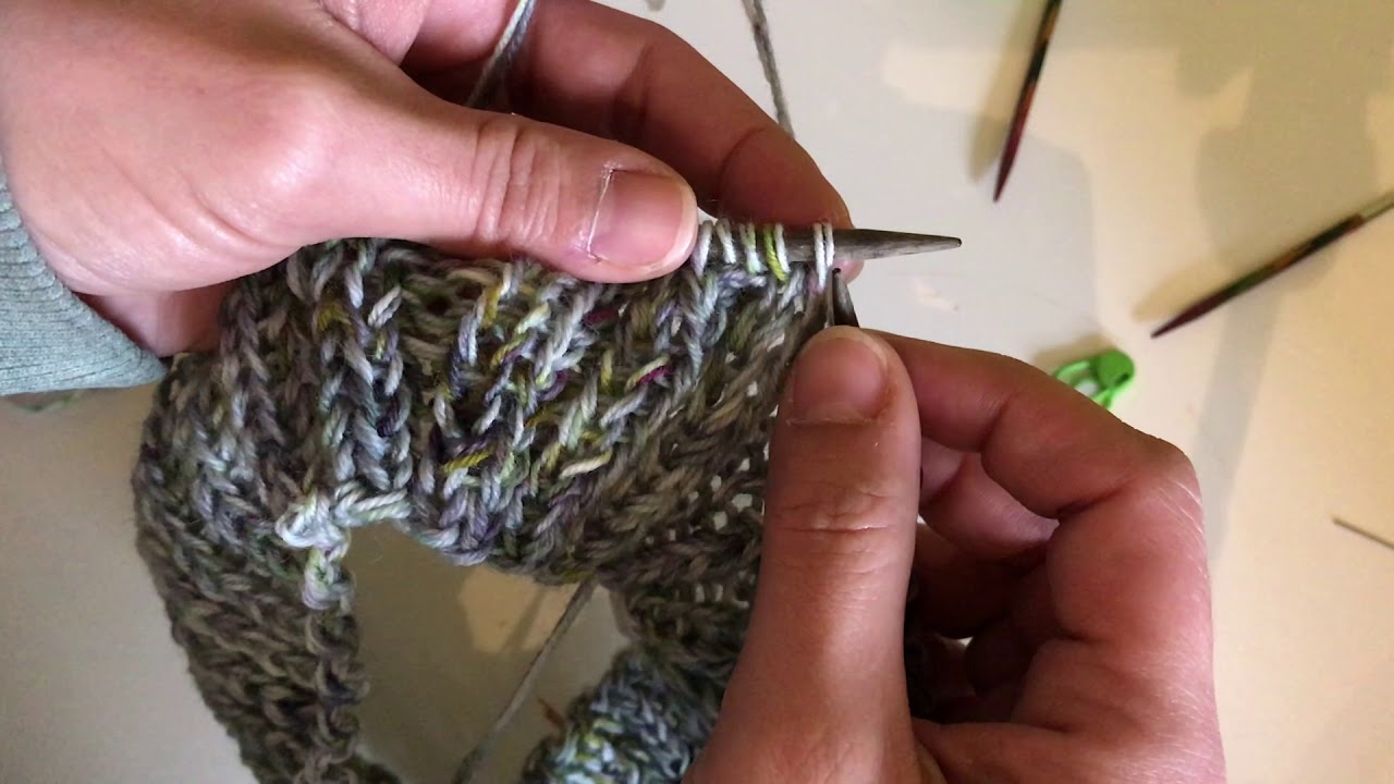 Loop im Flechtmuster stricken - YouTube